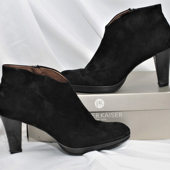 Peter Kaiser | Shoes | Designer Peter Kaiser Soft Black Suede Booties ...